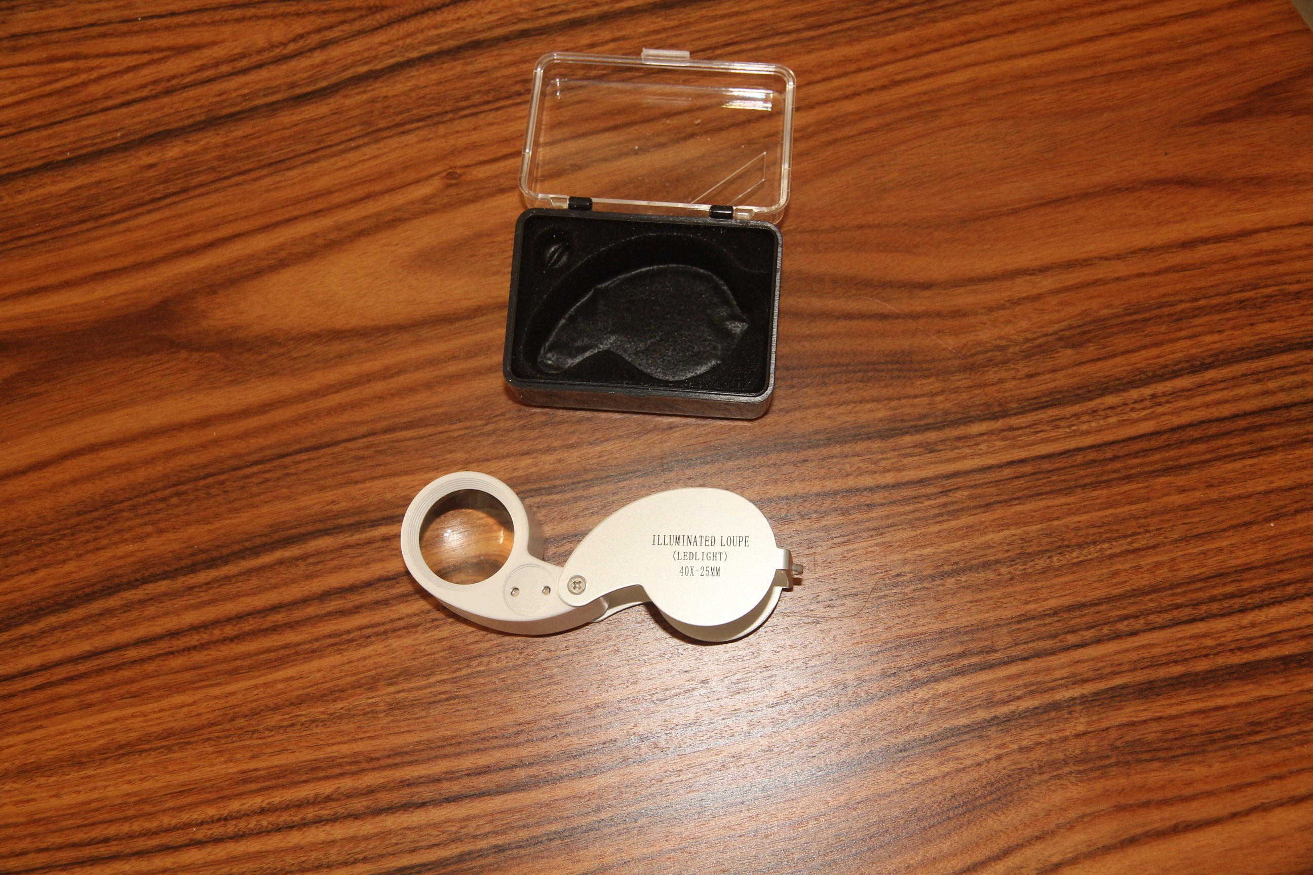 Magnifying glass led - 40x - 25 mm | Atelier Jean Paquet